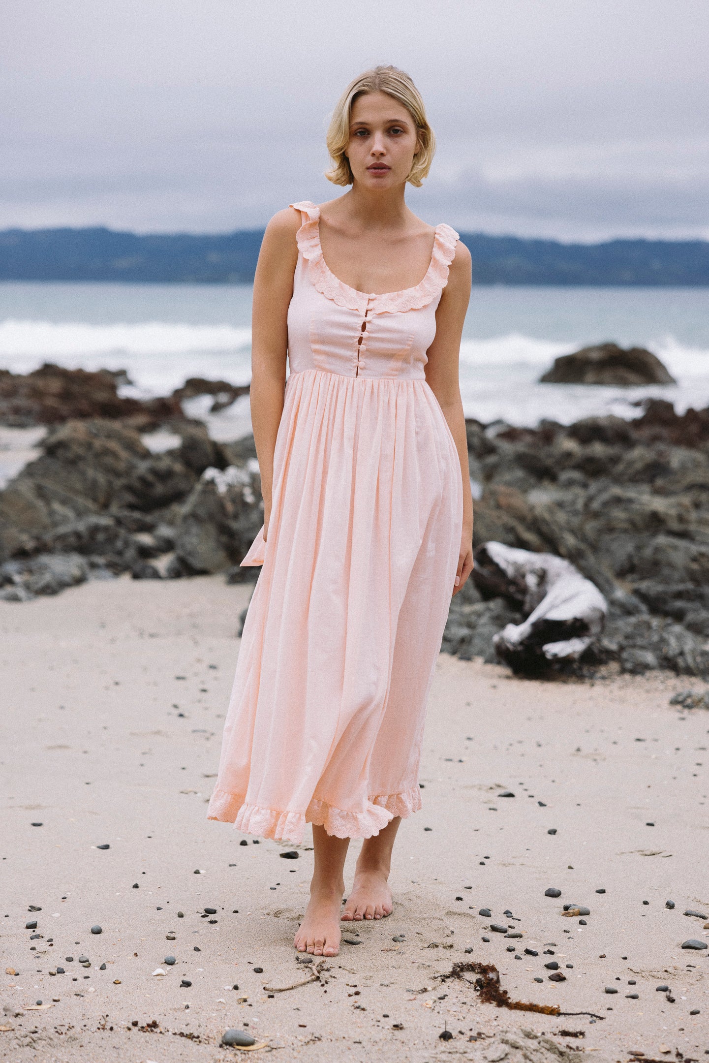 THE RENEE DRESS IN FADED PEACH – Kara Thoms Boutique